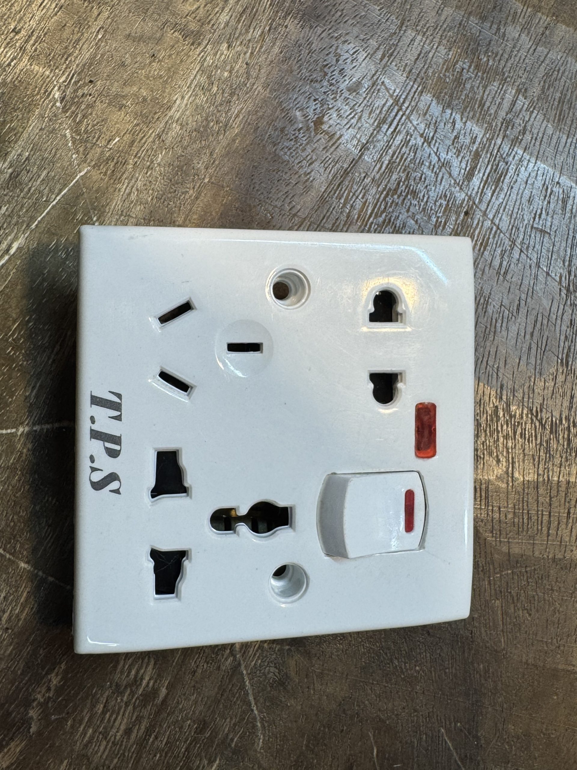 Multi Combined Function Universal Socket with Switch - Hypermarket